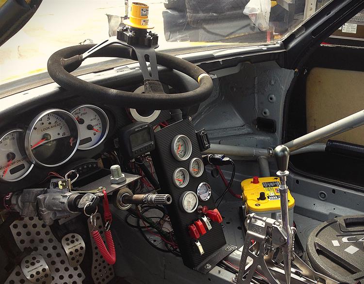 How Do Quick Release Steering Wheels Work | All QR Hub Types