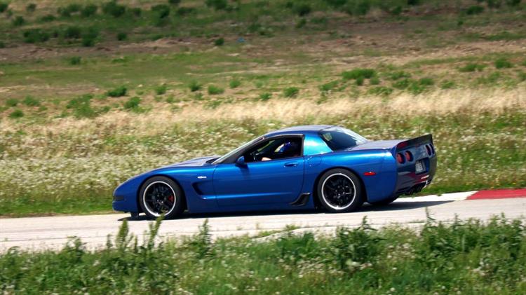 C5 Corvette Radiator Upgrade: Why Aluminum is Better Than Plastic