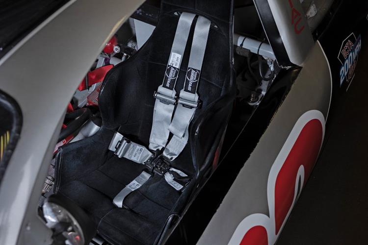 New Racing Safety Products from Speedway Motors: Harnesses
