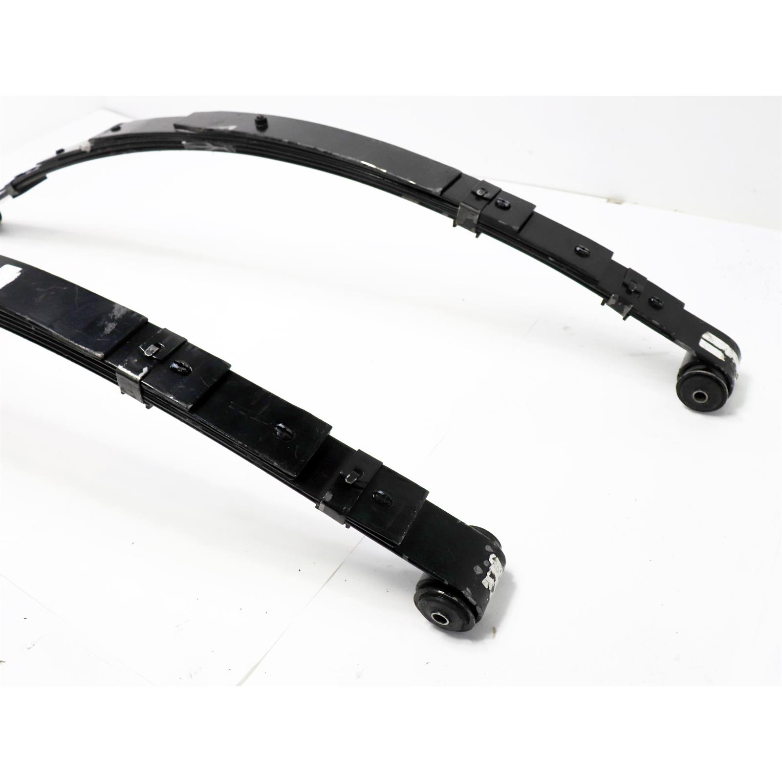 D&R Classic K00034-STD 5-Leaf Springs, 67-81 Camaro/68-74 Nova