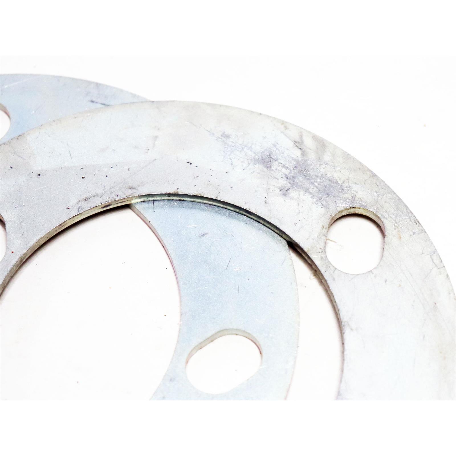 GM Metric Disc Brake to 9 Inch Ford Bracket Set