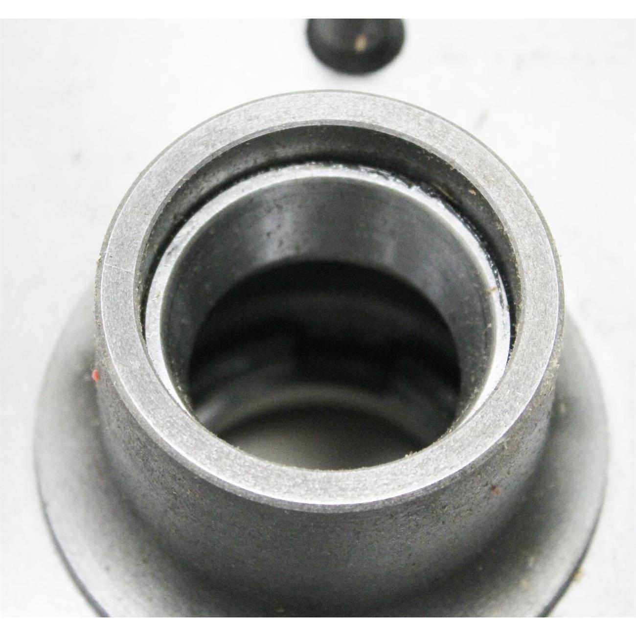 Speedway 1940-Design Early Ford Front Wheel Hub, 5 on 5.5 BP